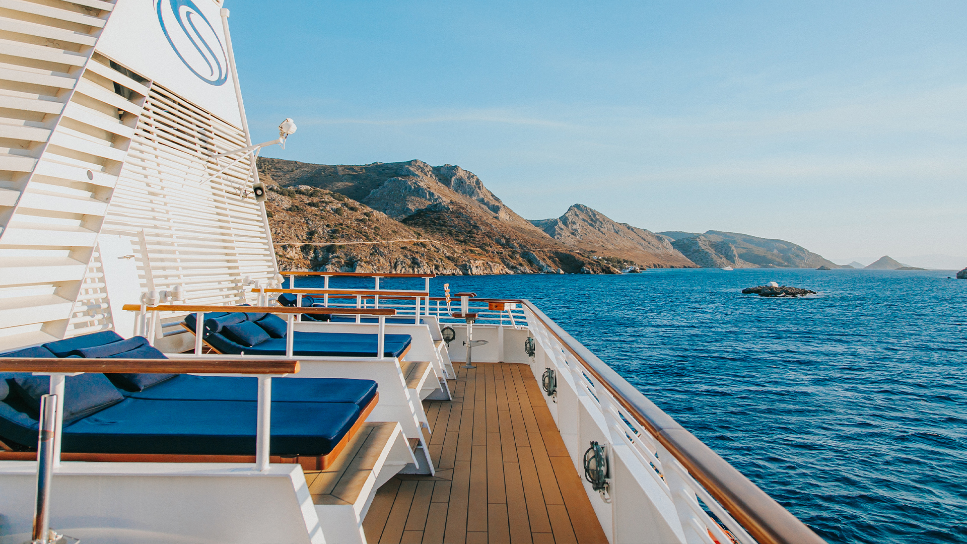 Top 10 Greek Isles - SeaDream Yacht Club